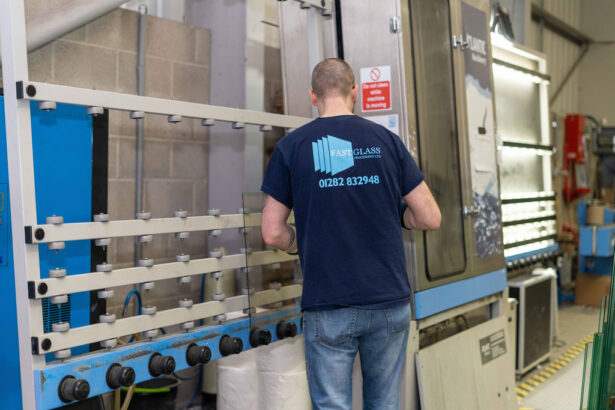 Factory Fast Glass Processing Glazing Suppliers Burnley